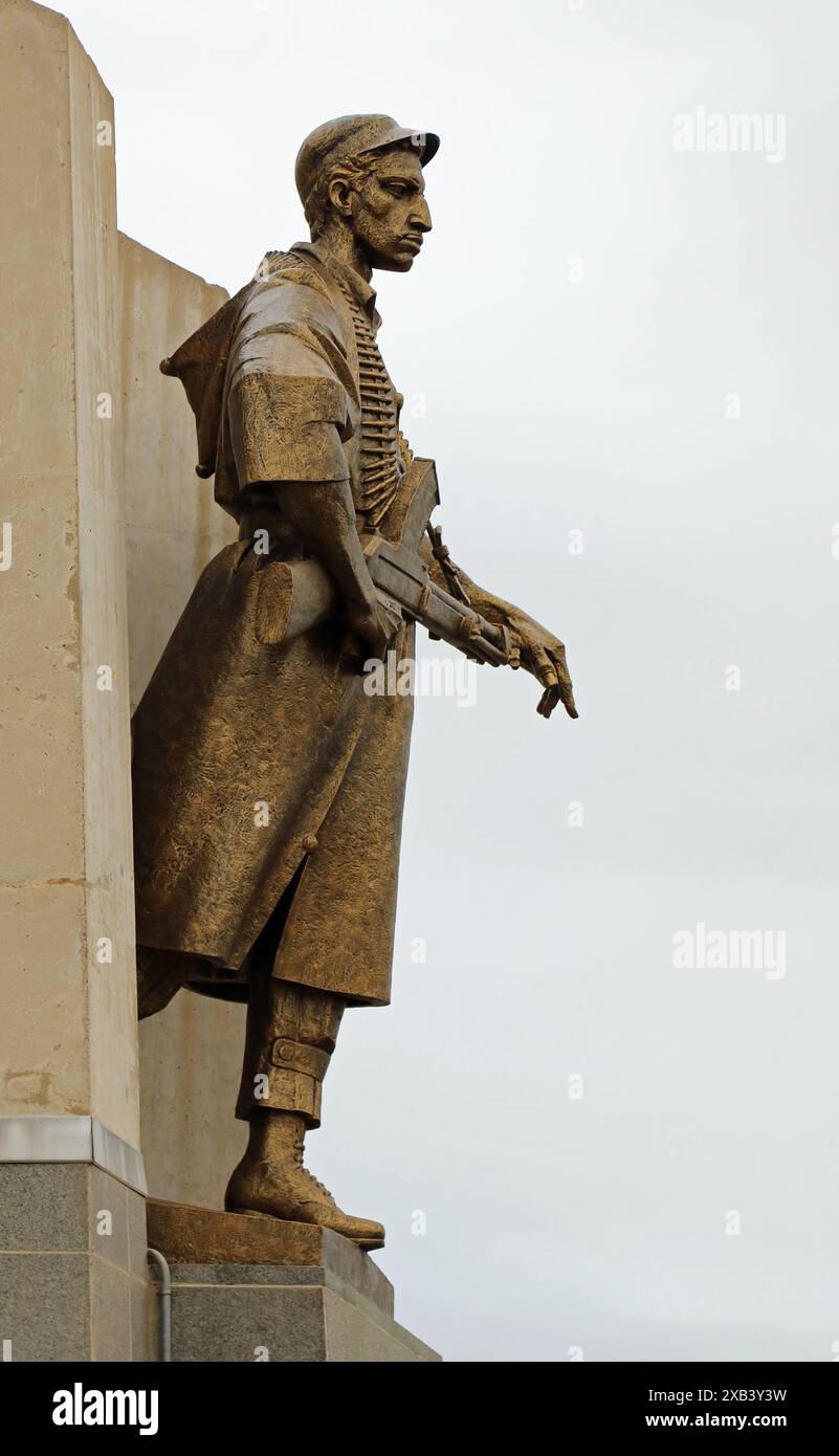 Martyrs' memorial, algiers hi-res stock photography and images - Alamy