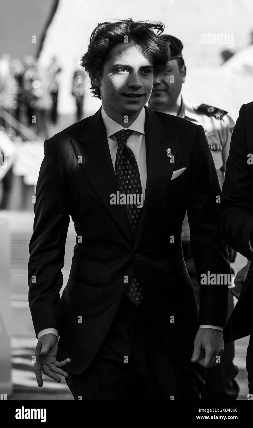 Prince hashem bin abdullah Black and White Stock Photos & Images - Alamy