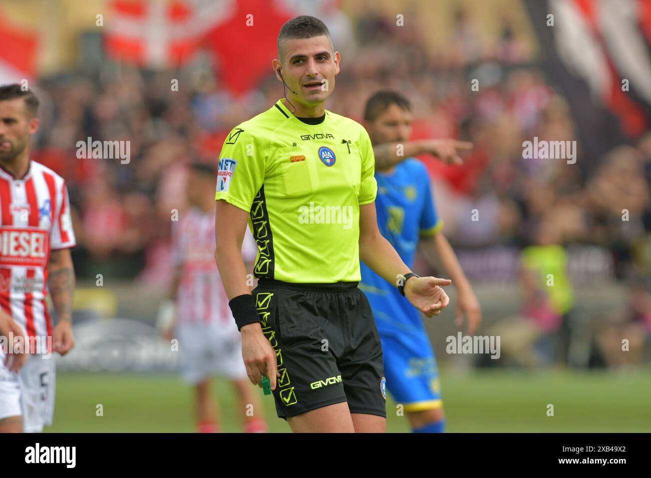 Carrara, Italy. 09th June, 2024. The referee Mario Perri during Final ...
