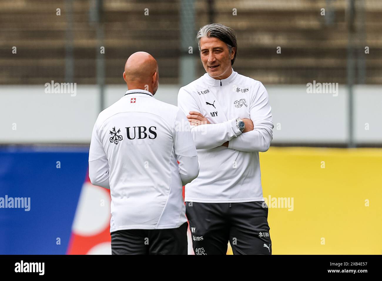 Murat Yakin (Swiss, Schweiz, Coach, Trainer) GER, Training Fussball ...