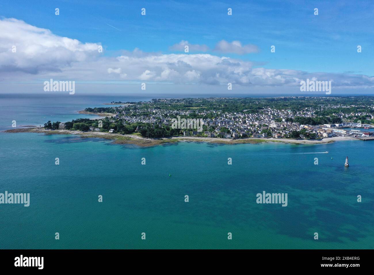 Luftbild Loctudy, Departement Finistere Penn ar Bed, Region Bretagne Breizh, Frankreich ...