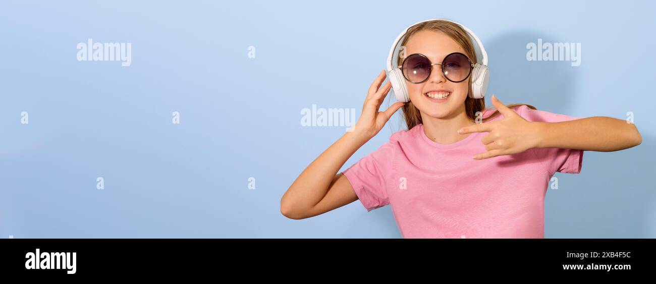 Invitation to a disco for children. Portrait of a cheerful girl 10-12 ...