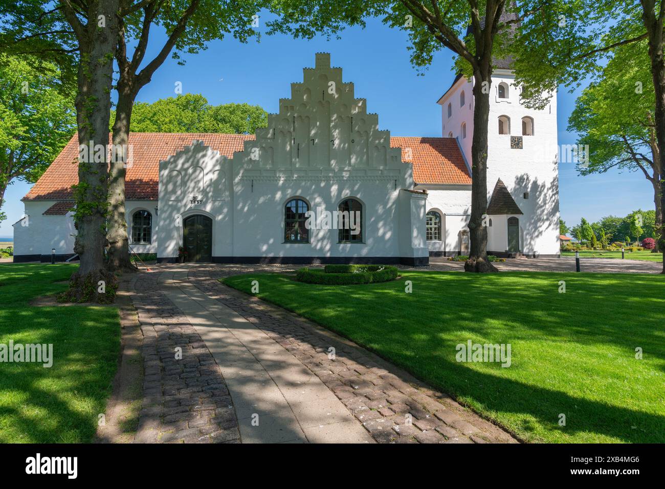 Bogense on the Kattegat, St Nicolas Church, Danish architecture ...