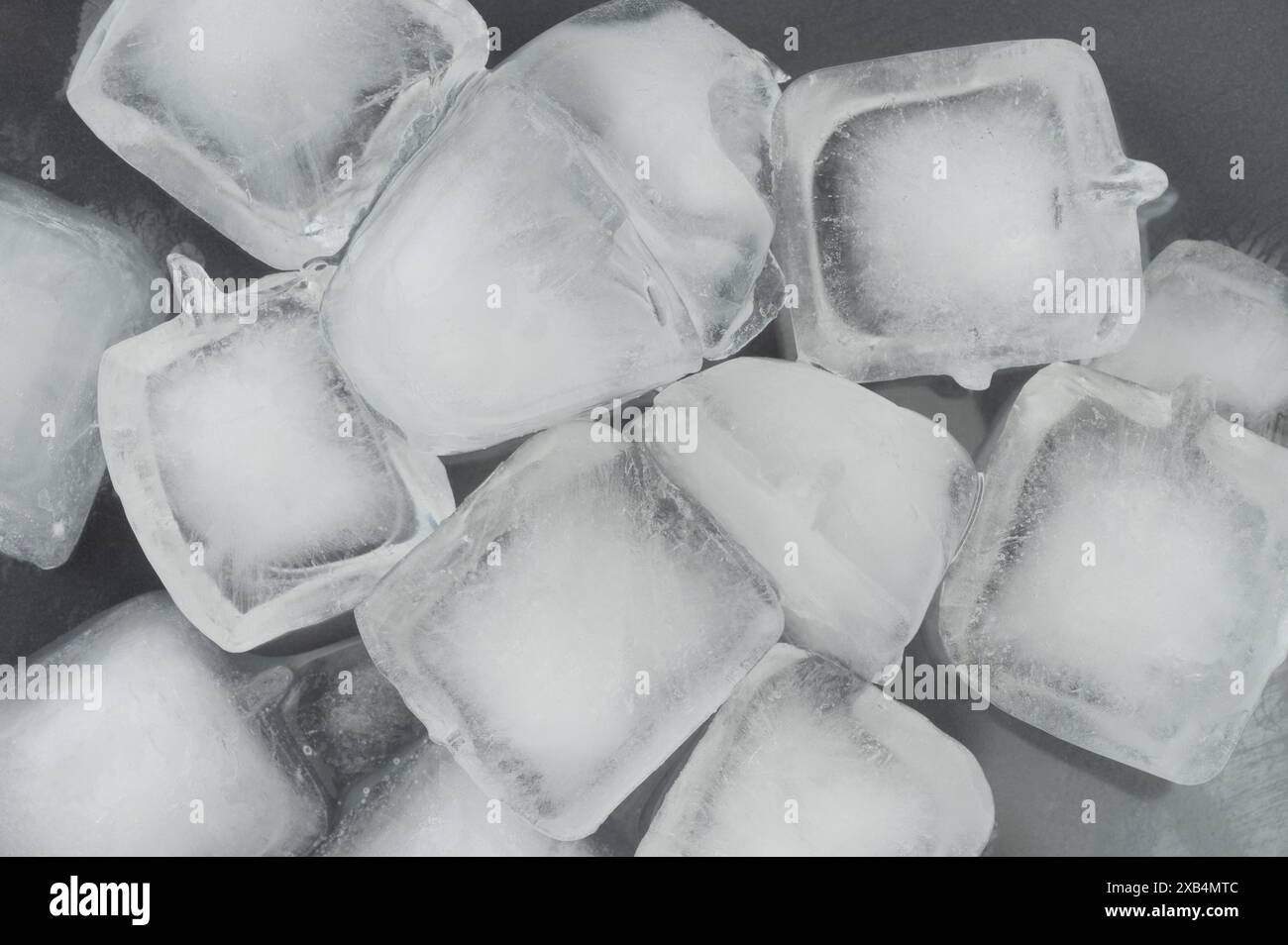 Ice square hi-res stock photography and images - Alamy