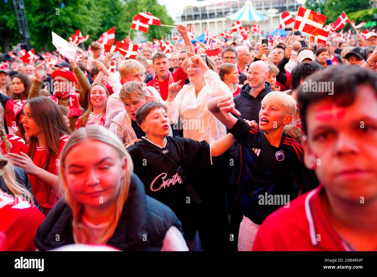 Copenhagen, Denmark. 10th June, 2024. Danish fans waits to bid farewell ...