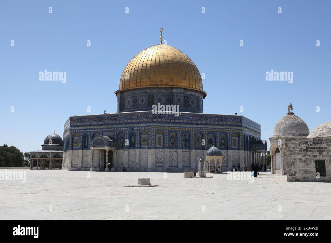 Arches of the scales hi-res stock photography and images - Alamy