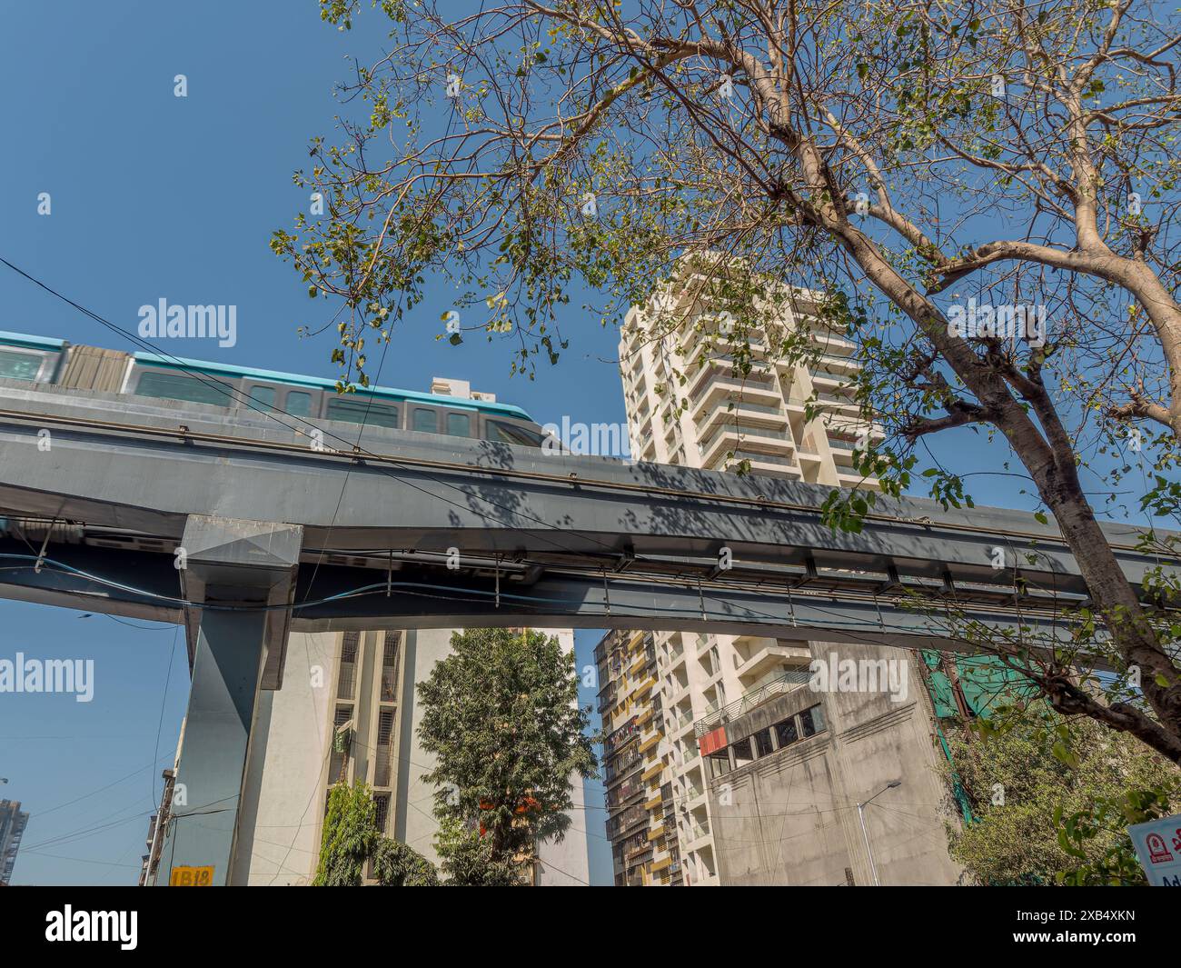 30 feet tall hi-res stock photography and images - Alamy