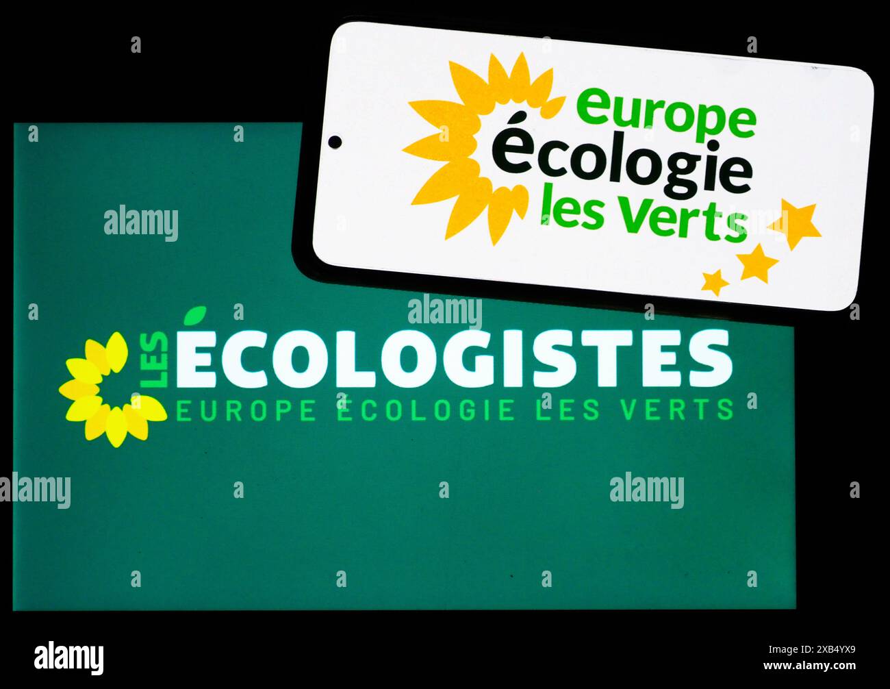 Les ecologistes logo hi-res stock photography and images - Alamy