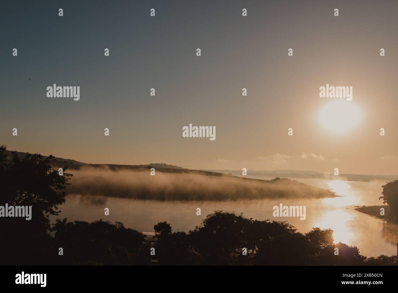 Dawn horizon view hi-res stock photography and images - Alamy