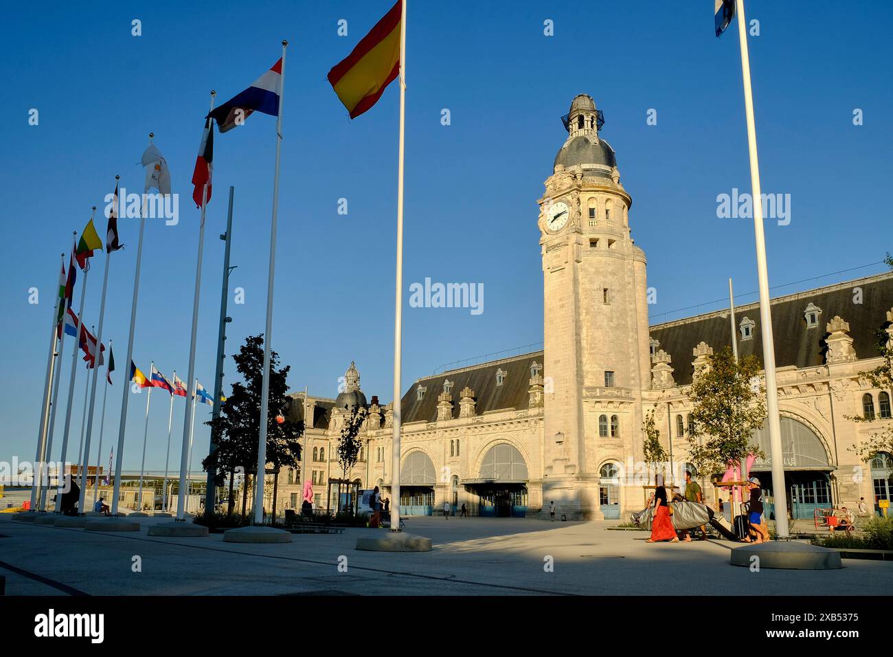 Gare de La Rochelle: the train station at La Rochelle, France Stock ...