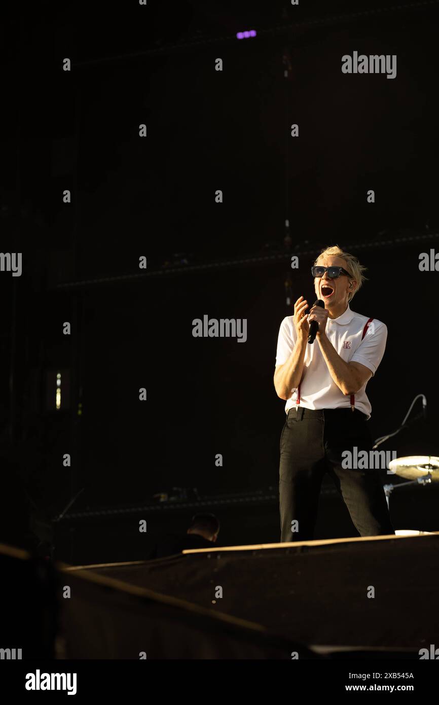 Felix Brummer/Kummer Gesang während des Auftritts der deutschen Rap ...