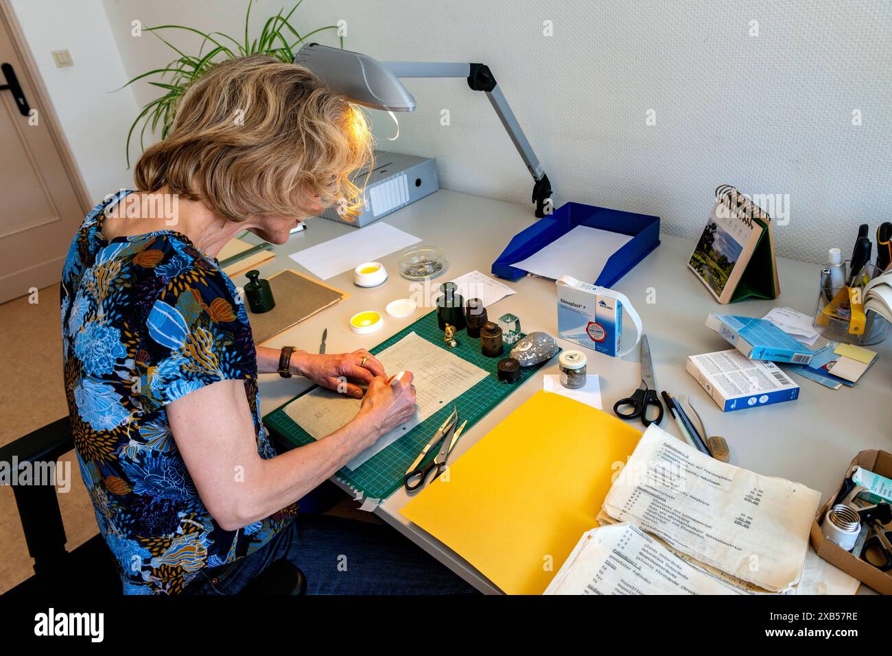 Reconstructing Stasi Archives Some 30 years after the Berlin Wall fell ...