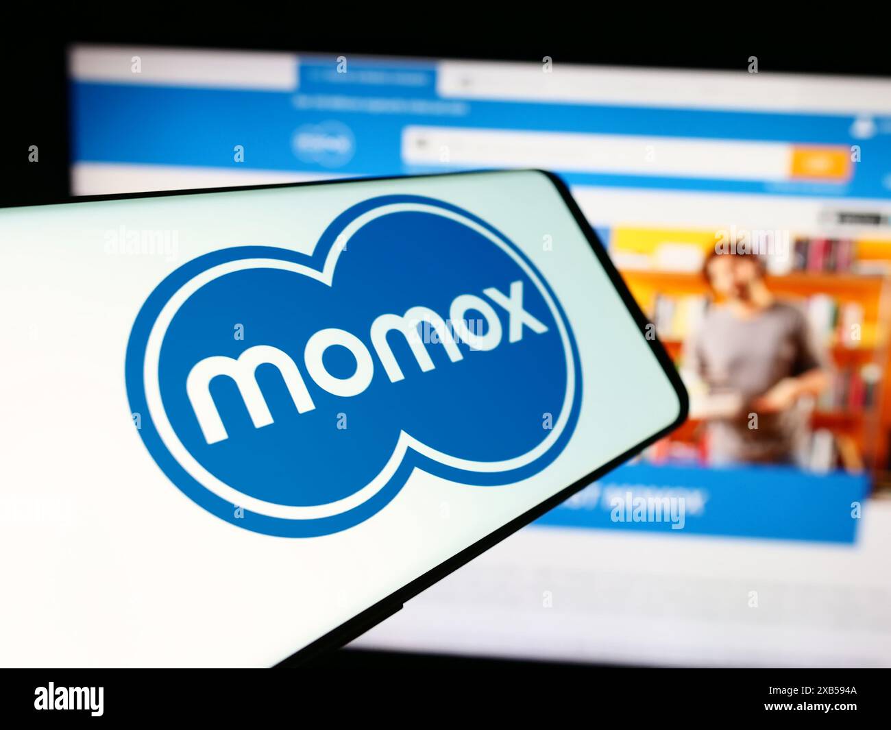 Momox logo hi-res stock photography and images - Alamy