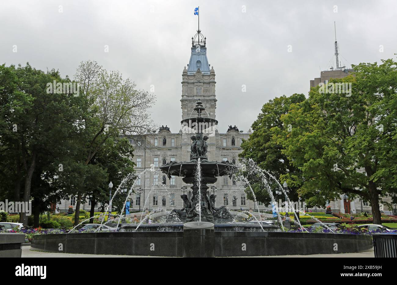 Fountain old quebec fountain hi-res stock photography and images - Alamy
