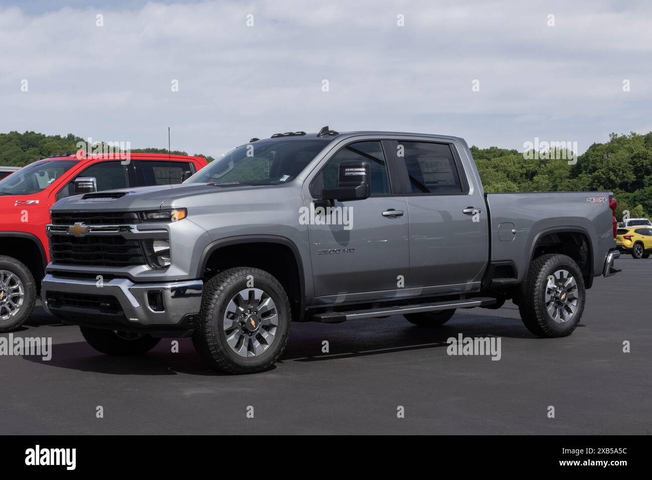 West Harrison - June 9, 2024: Chevrolet Silverado 3500HD SRW Crew Cab ...
