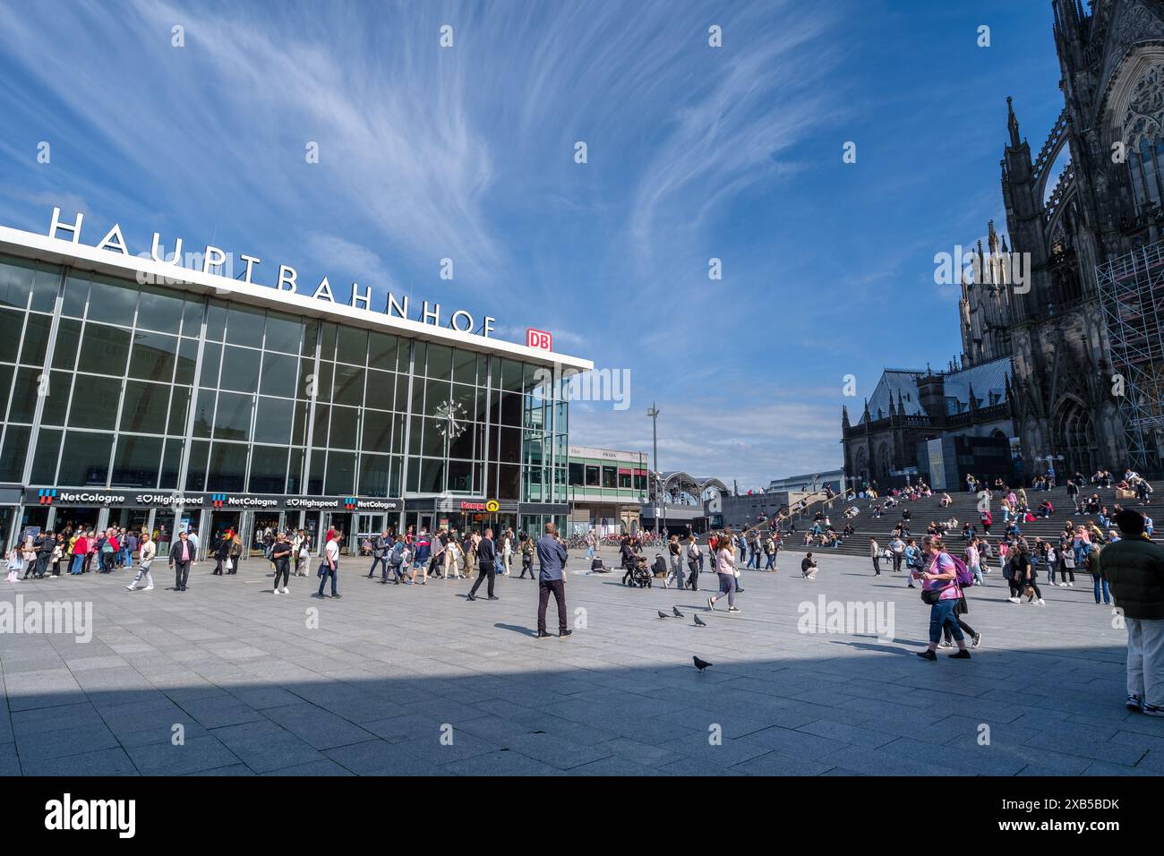Cologne, Germany - May 22, 2024 : View of the crowded Hauptbahnhof, the ...