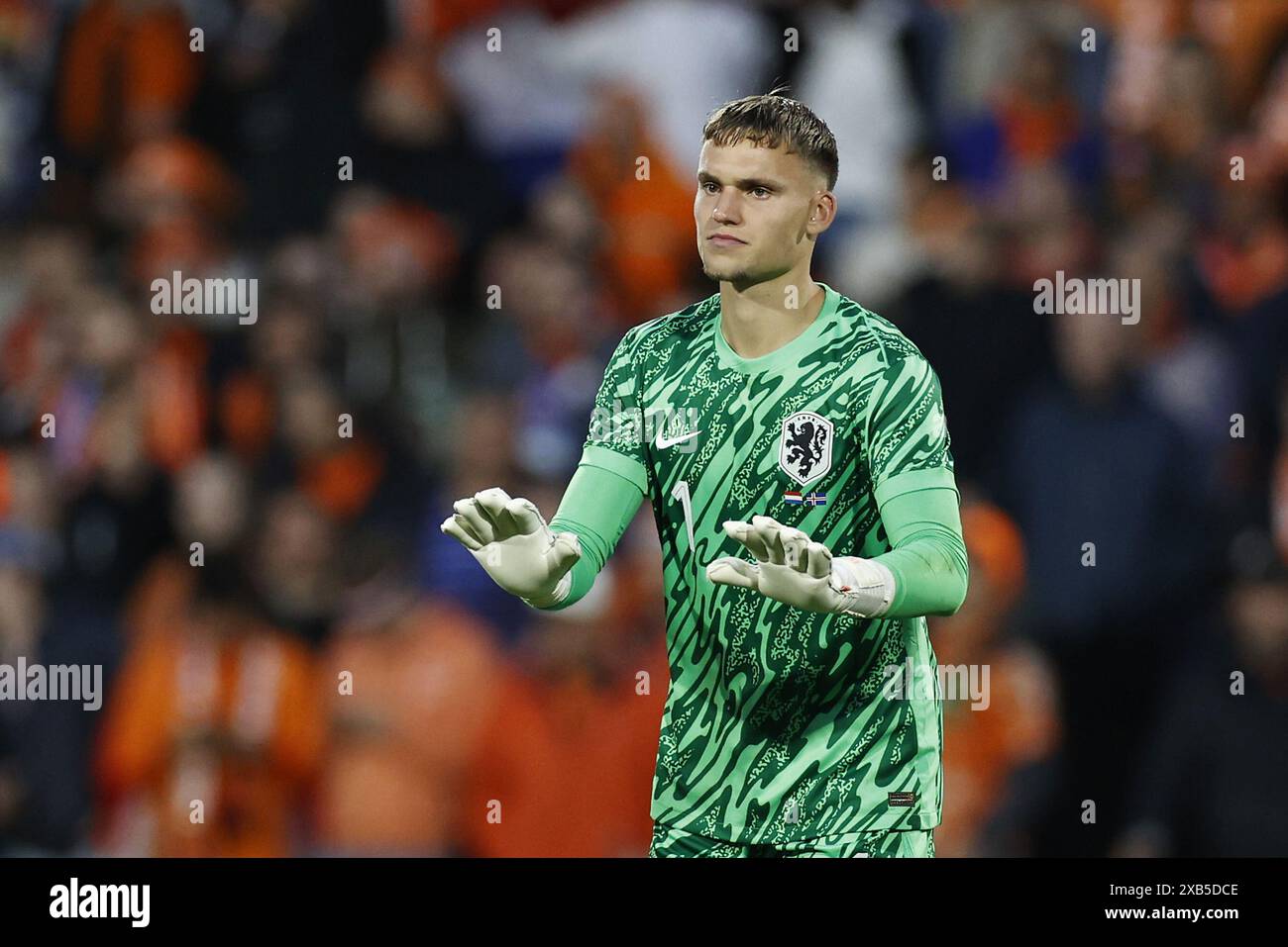 Rotterdam, Netherlands. 10th June, 2024. ROTTERDAM - Holland goalkeeper ...