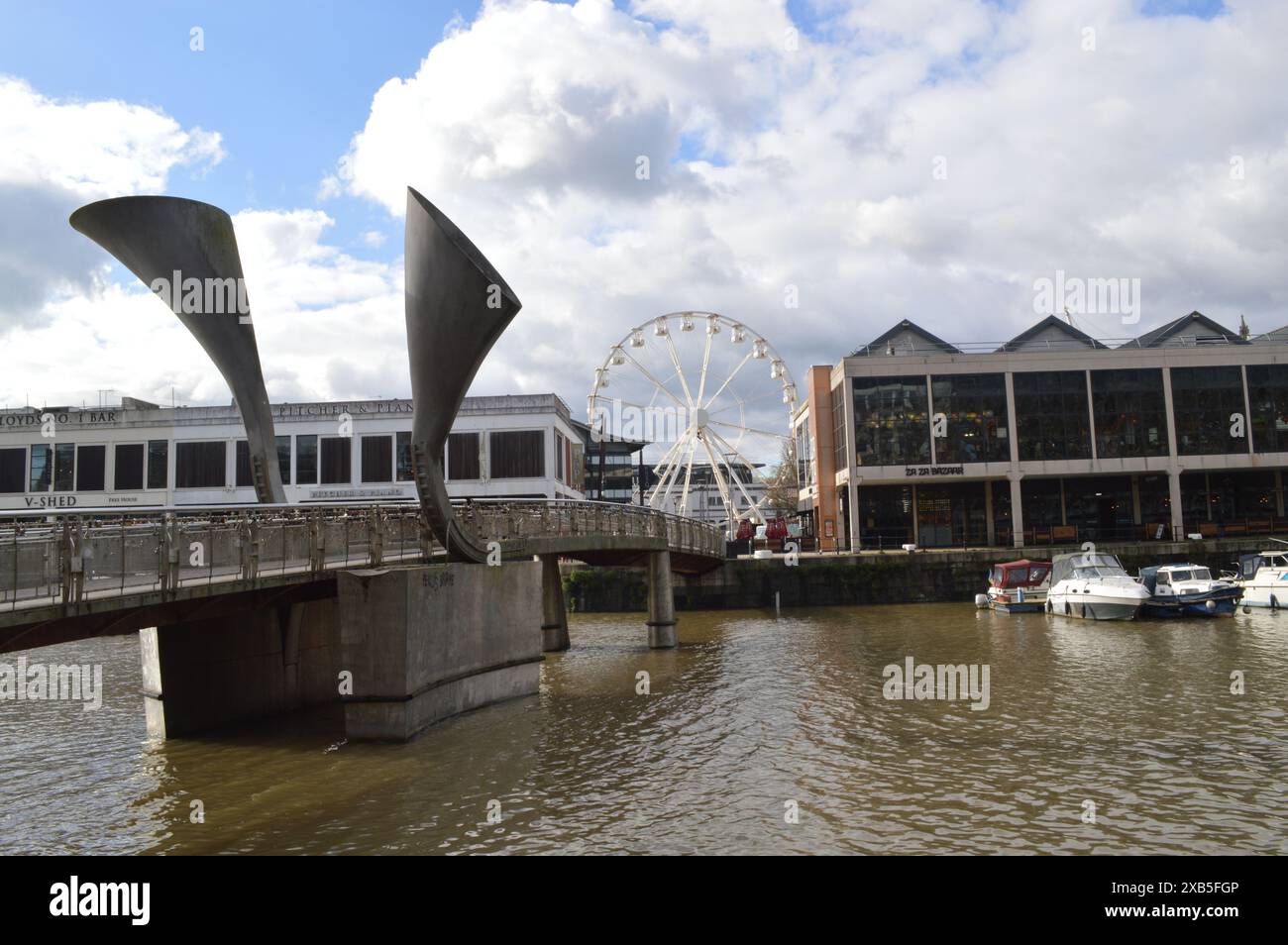 Pero's Bridge in Bristol Harbour, looking towards Za Za Bazaar, V Shed ...