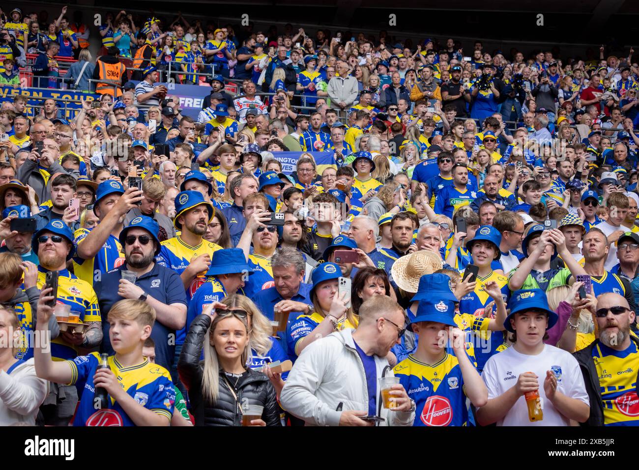 The 2024 Betfred Challenge Cup Final at Wembley between Warrington and ...