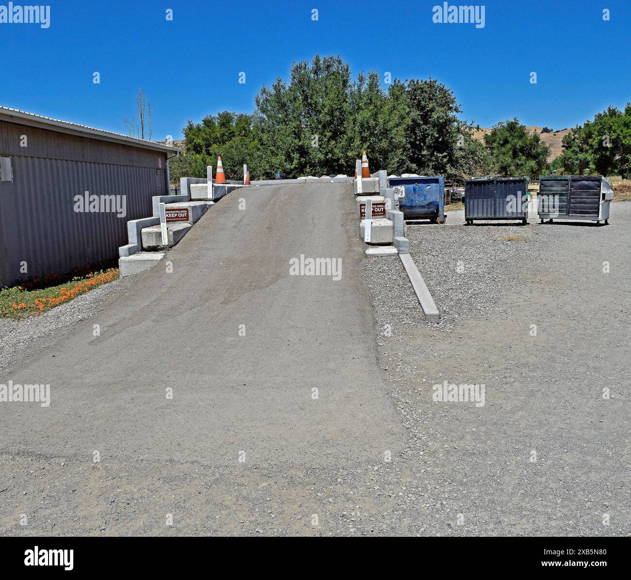 ramp to dump trash into bins at Quarry Lakes Regional Recreation Area ...