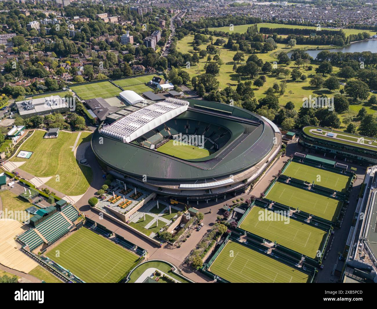 Aerial view of No.1 Court at the All England Lawn Tennis Club or AELTC ...