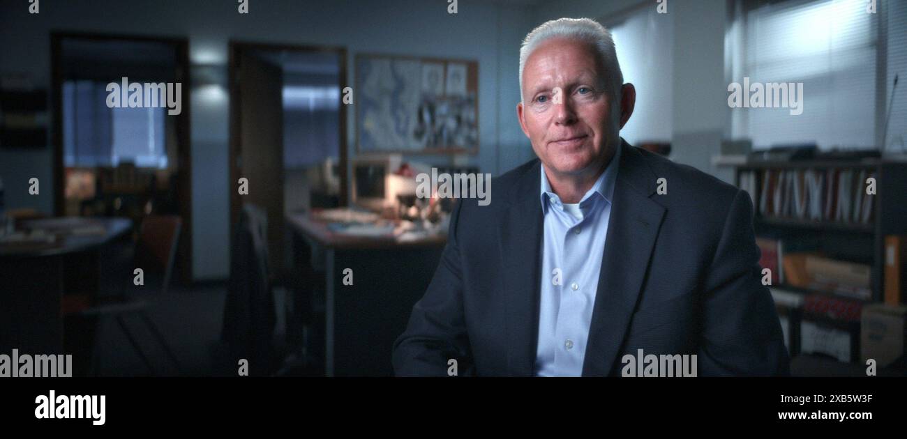 HOW TO ROB A BANK, Mike Magan, 2024. © Netflix /Courtesy Everett ...