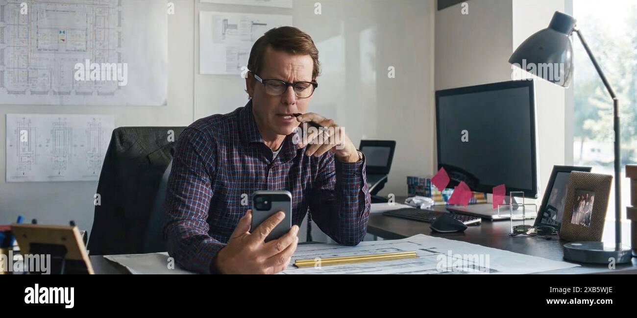 THE PRESENT, Greg Kinnear, 2024. © Gravitas Ventures /Courtesy Everett ...