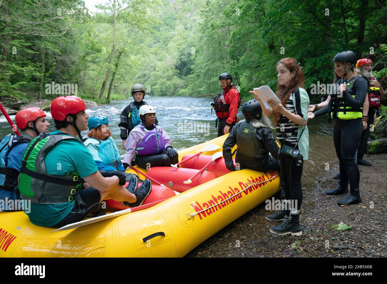 SUMMER CAMP, from left: Kathy Bates (left, blue helmet), Alfre Woodard ...