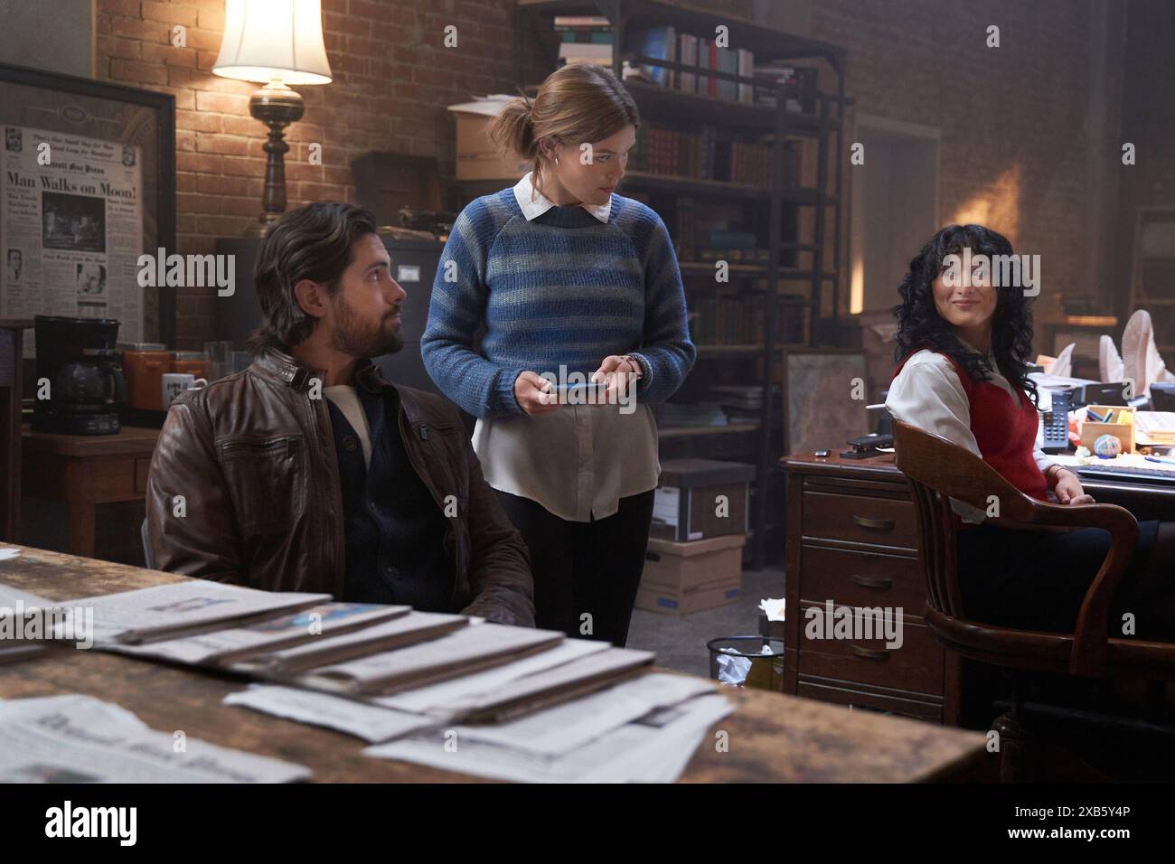 TIPLINE MYSTERIES: DIAL 1 FOR MURDER, from left: Chris McNally, Holland Roden, Sarah Formosa ...