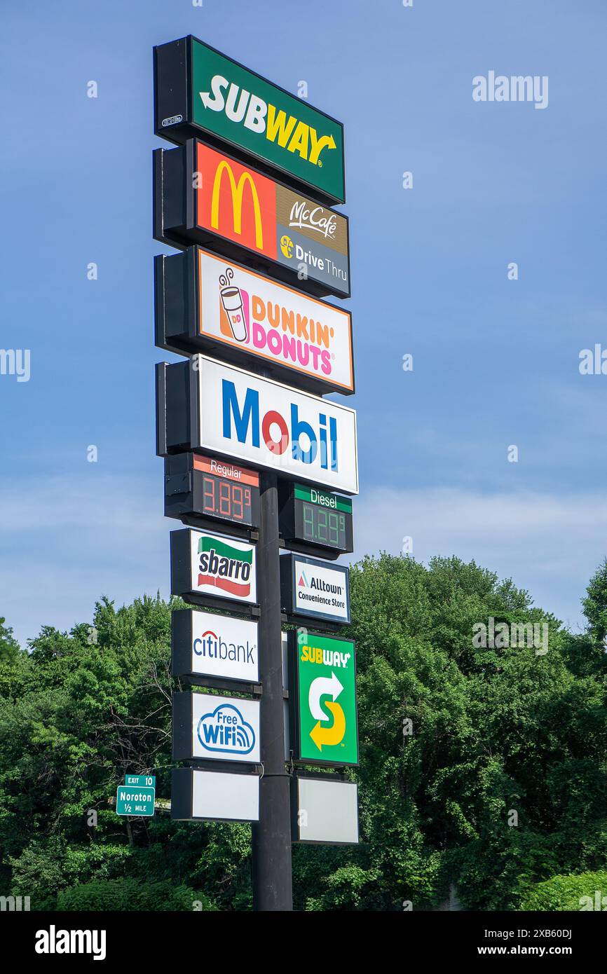 Highway rest stop signs, Connecticut, USA Stock Photo - Alamy