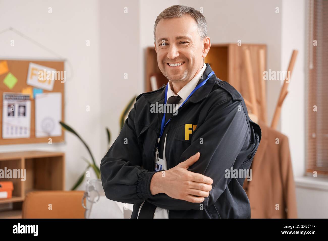 Fbi agent working hi-res stock photography and images - Alamy