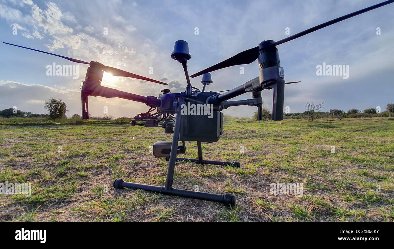 Industrial inspection drone hi-res stock photography and images - Alamy