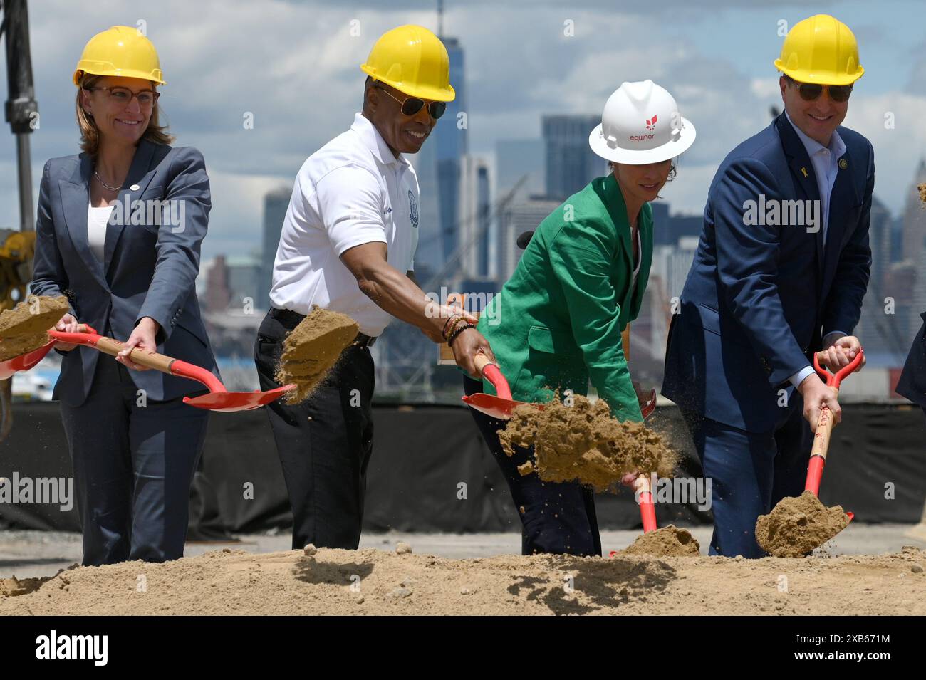 New York, USA. 10th June, 2024. (L-R) Doreen Harris, NYSERDA President ...
