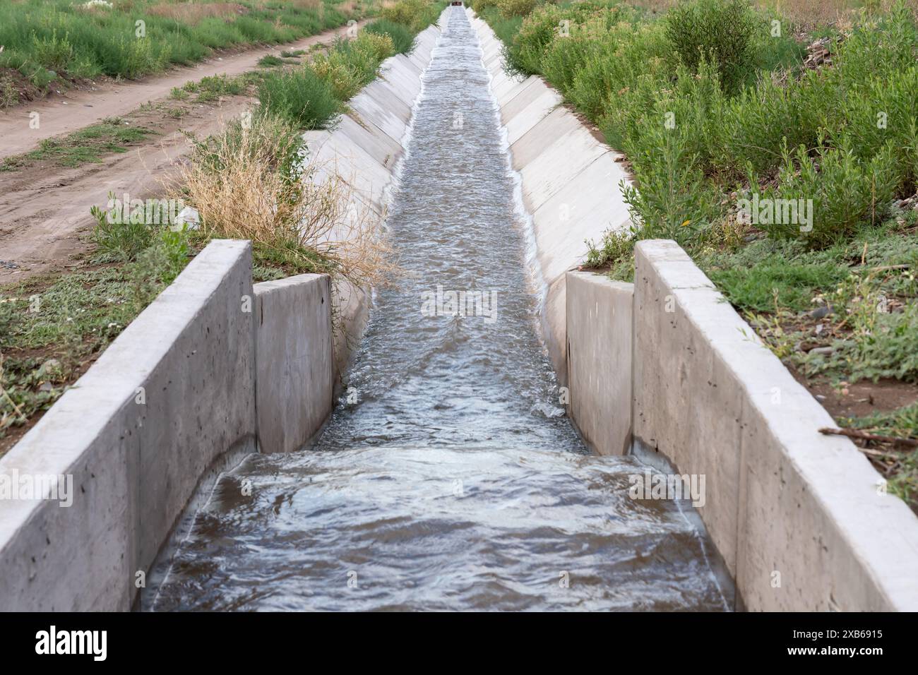 Irrigation Ditch With A Flow Measurement Structure Stock Photo - Alamy