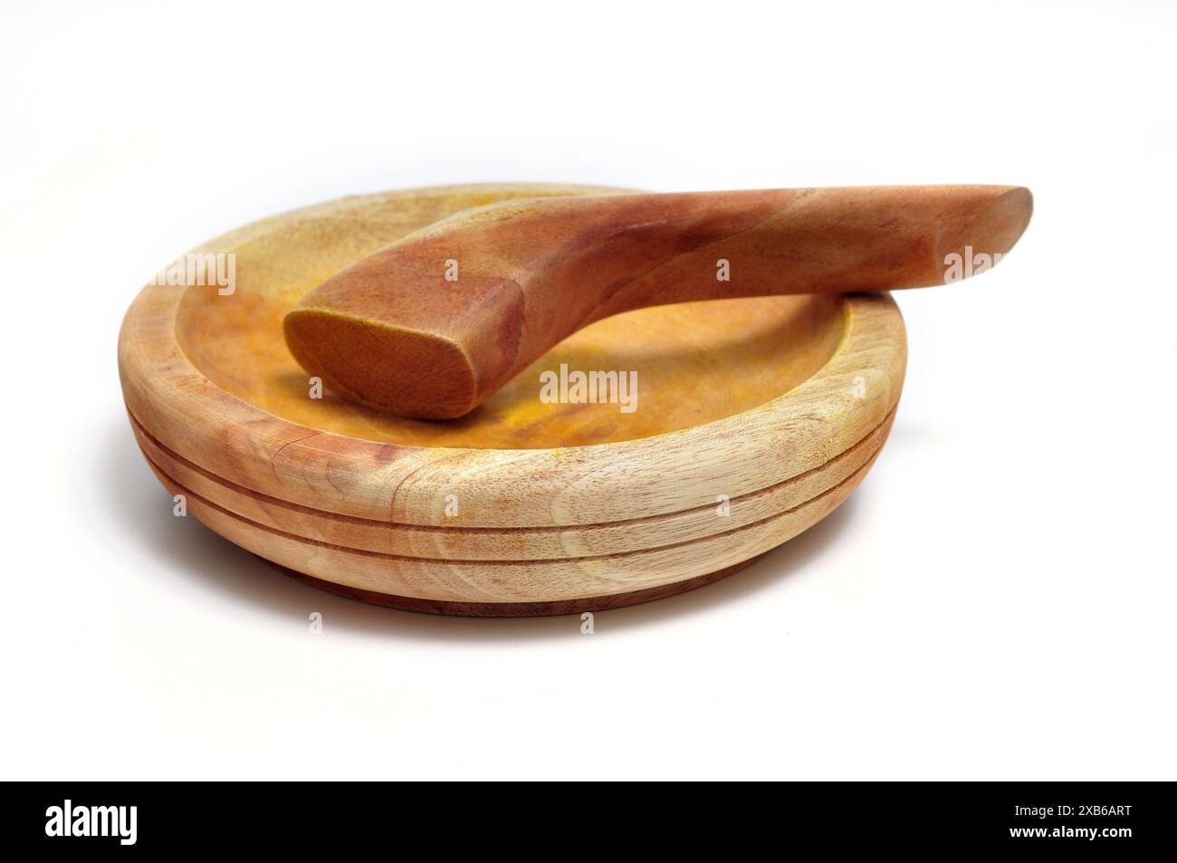 Handmade wooden mortar grinding hi-res stock photography and images - Alamy