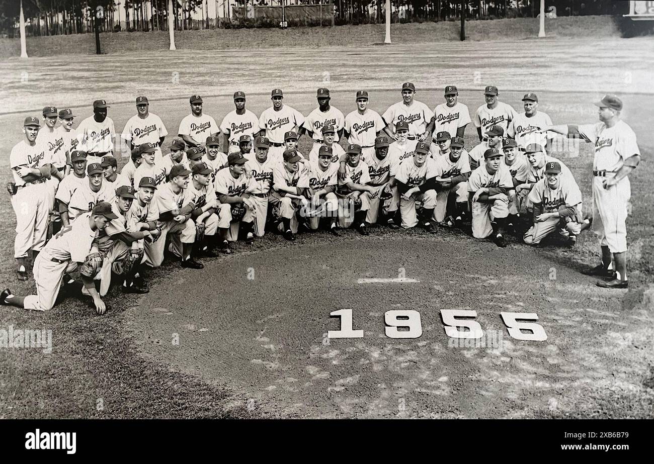 Manager Walt Alston speaks to the Brooklyn Dodgers that would win the ...