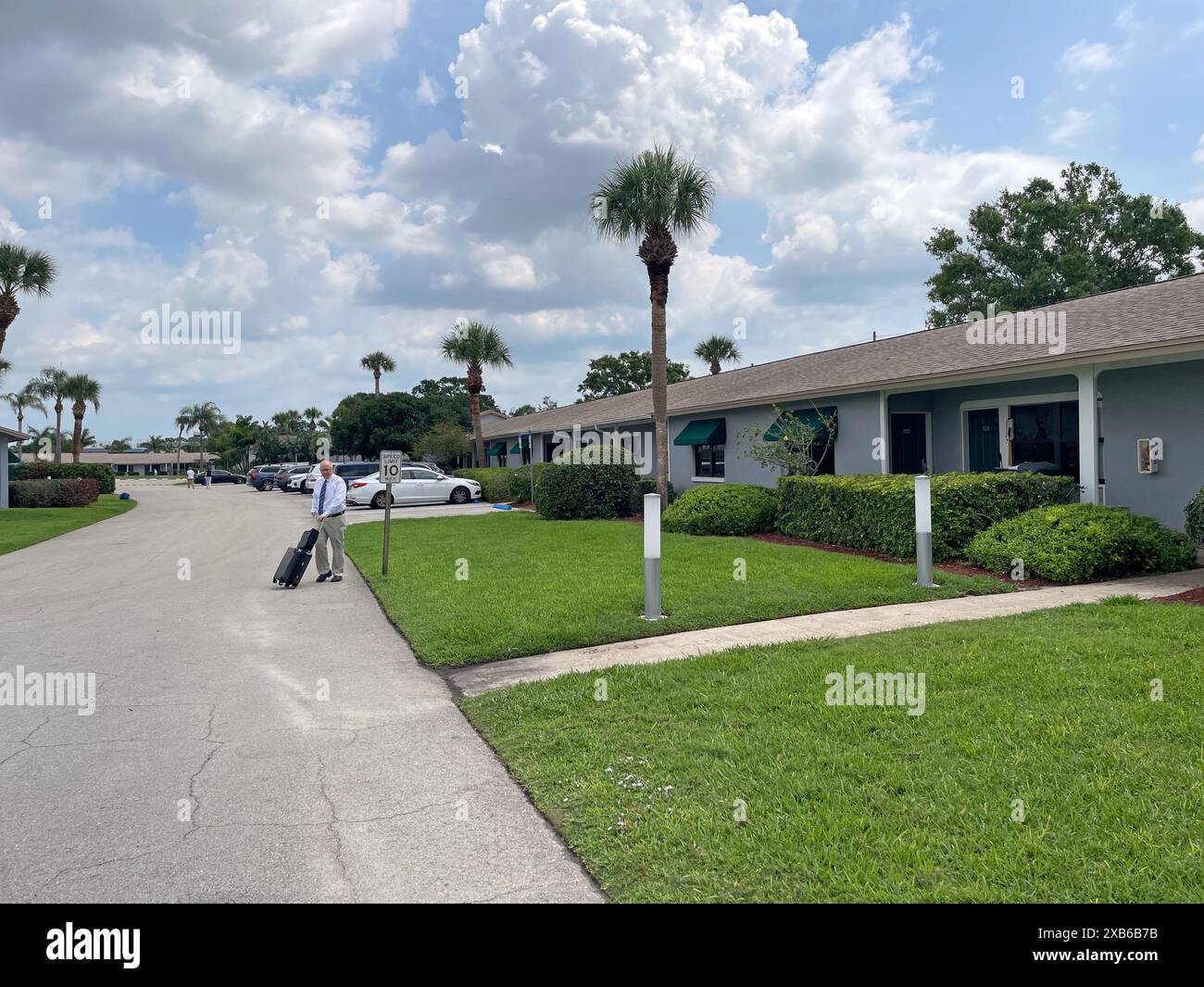 Bungalows where members of the Dodgers once stayed during Spring ...