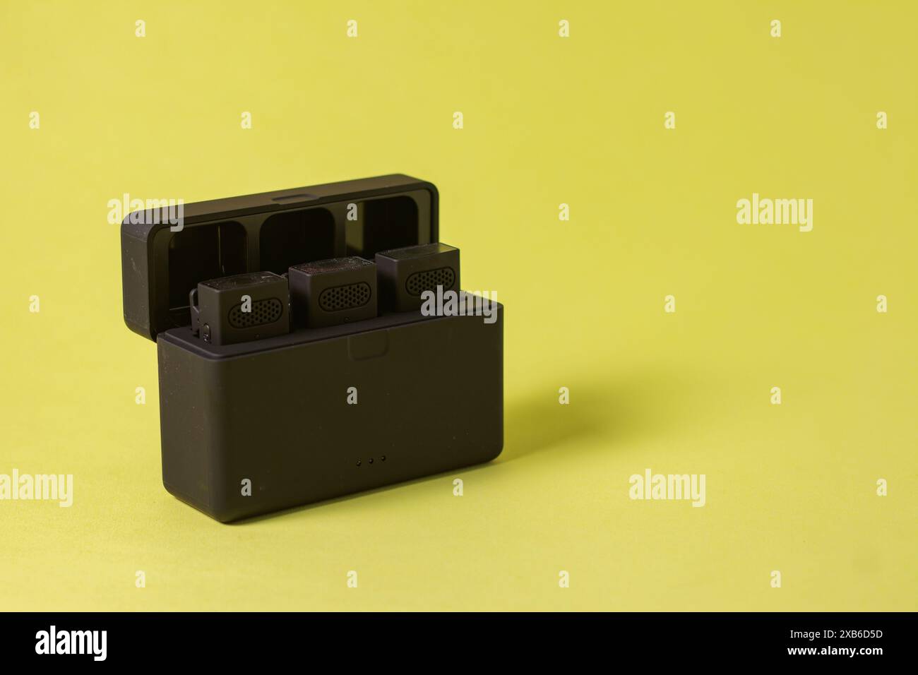 Black mini wireless mic, simple and flexible. commonly used by content ...