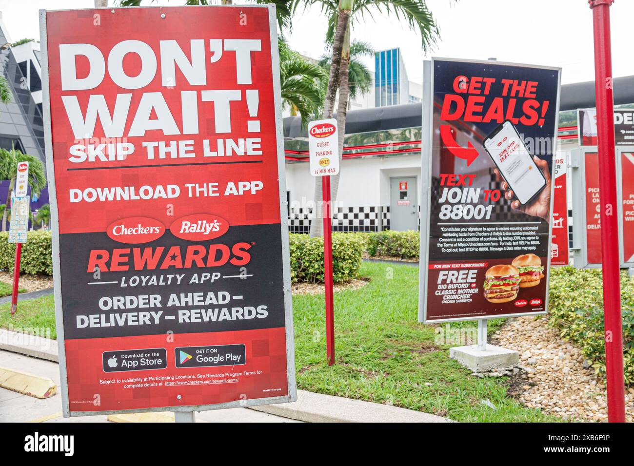 Checkers restaurant hi-res stock photography and images - Alamy