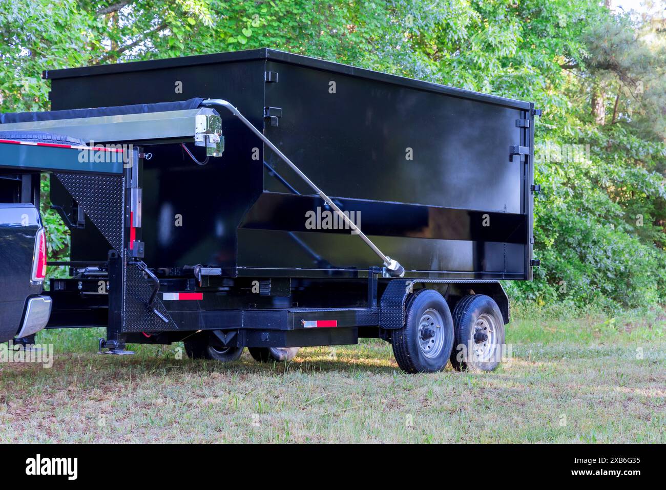 Management of garbage dumpsters with metal containers for construction ...