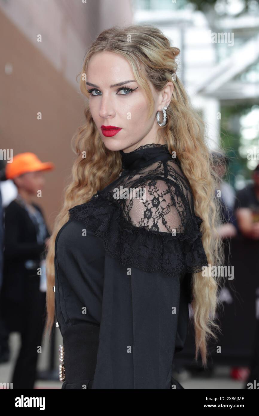 New York, USA, June 10, 2024 - Charlotte Kirk, Duches Saban Mouvies at ...