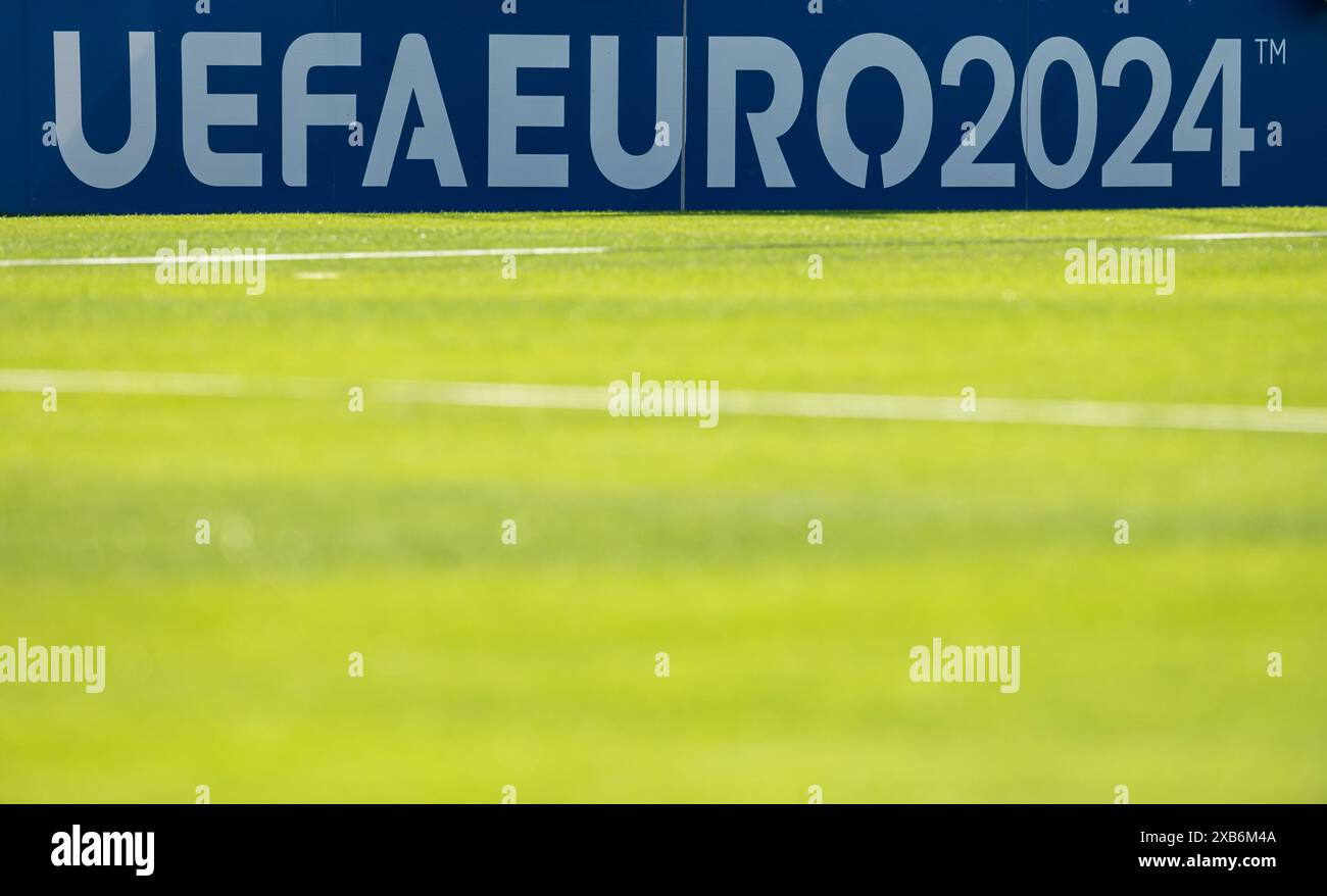 Spain euro 2024 training hi-res stock photography and images - Alamy