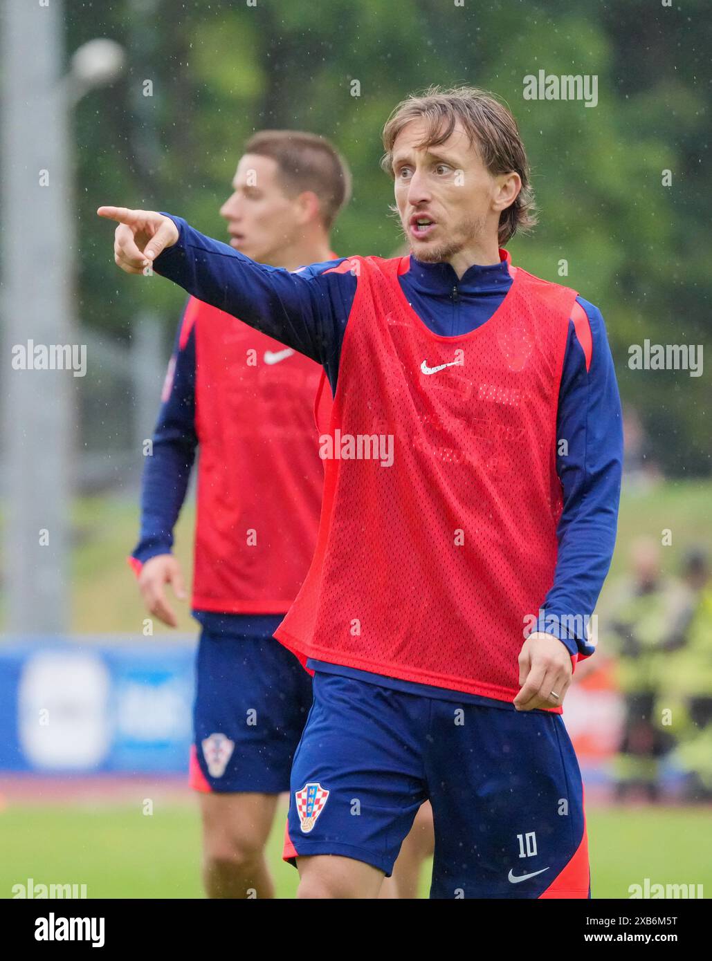 Neuruppin, Germany. 10th June, 2024. Croatia's Luka Modric trains at ...