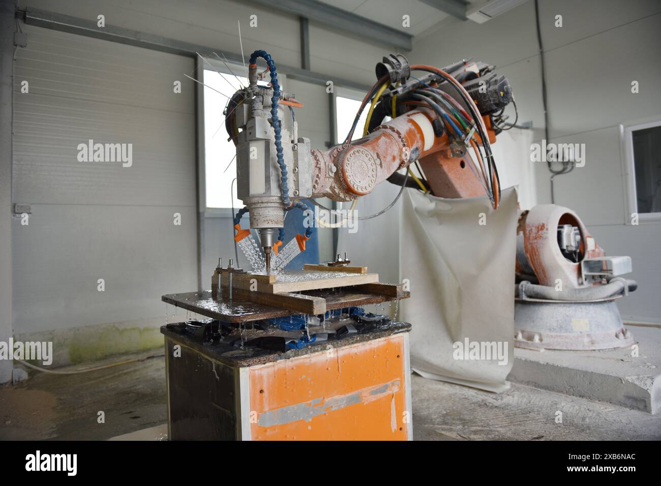 Automated cell hi-res stock photography and images - Alamy