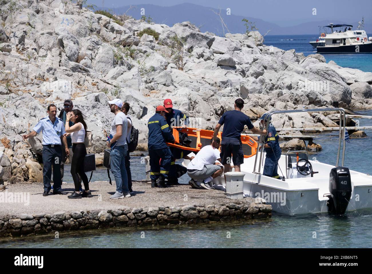 On Saturday further searches by Greek Fire Emergency Services in ...