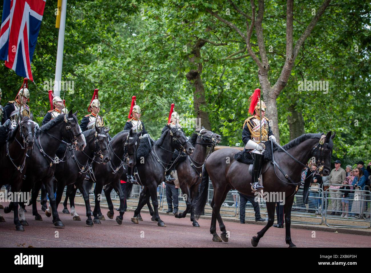 The King's Troop Royal Horse Artillery rehearse during The Colonel's ...