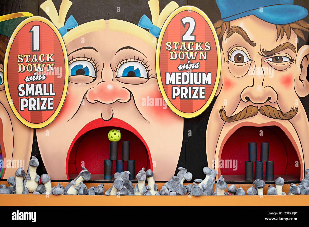 Carnival knock down game hi-res stock photography and images - Alamy