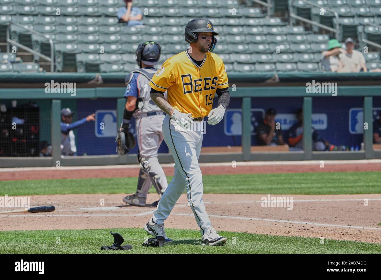 Drew ellis hi-res stock photography and images - Alamy