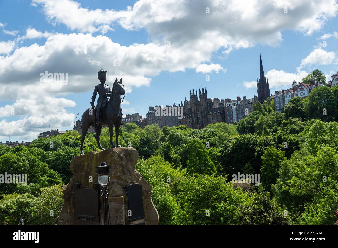 The Royal Scots Greys Monument on Princess Street, Edinburgh Stock ...