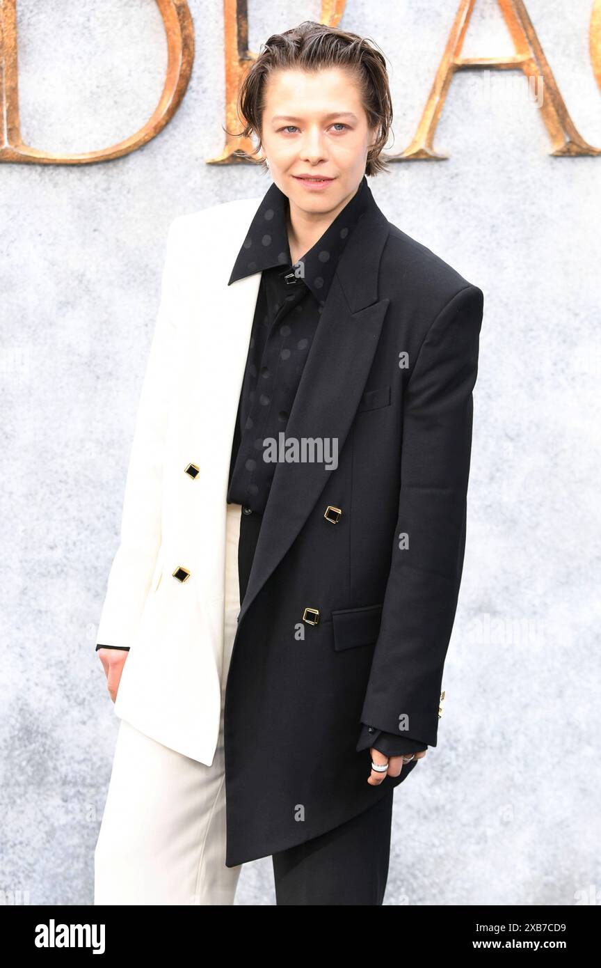 Emma DArcy bei der Premiere der 2. Staffel der Sky Now Serie House of ...